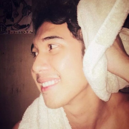 Stream Beautiful Mess - Carl Jay Ferraren Cover by Carl Jay Ferraren | Listen online for free on ...