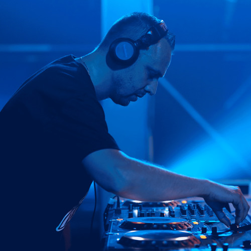 Stream DJ PREDATOR | GUILLOTINE RECORDINGS | A2DC | Listen to DJ ...