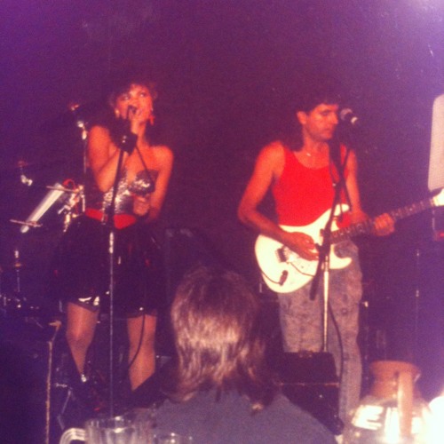 Stream Heart on the Line/original version with The Reign 1988 by Audrey ...