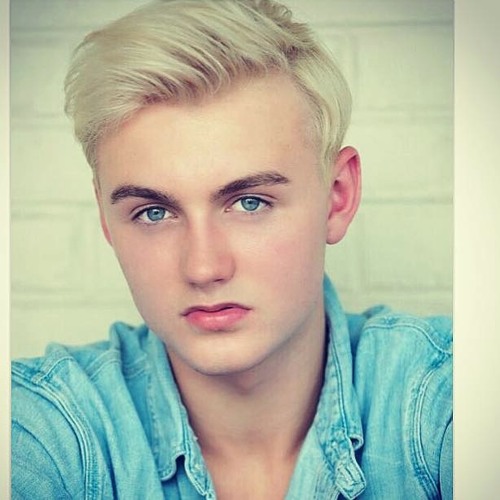 Stream FALLING FOR YOU by Mohoproductions | Listen online for free on ...