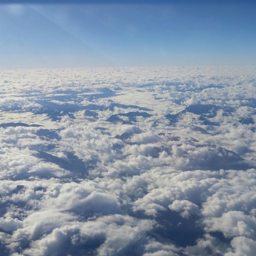 Stream Psyota x Dominic Pierce - The above the water girl by Shoeless ...