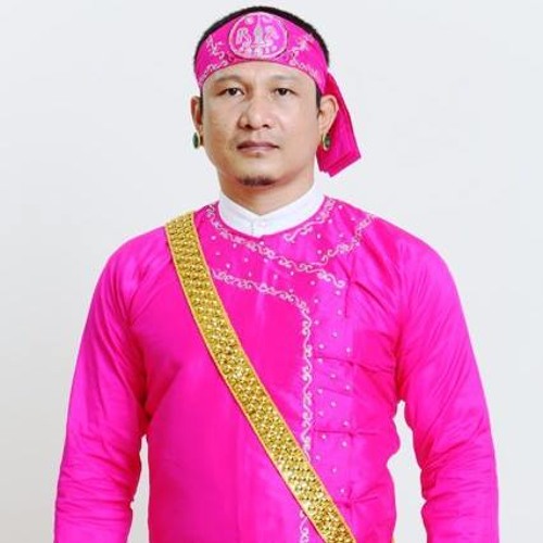 Stream Ree Kham Ngar _ Win Ko Khine by Zin Yaw | Listen online for free ...