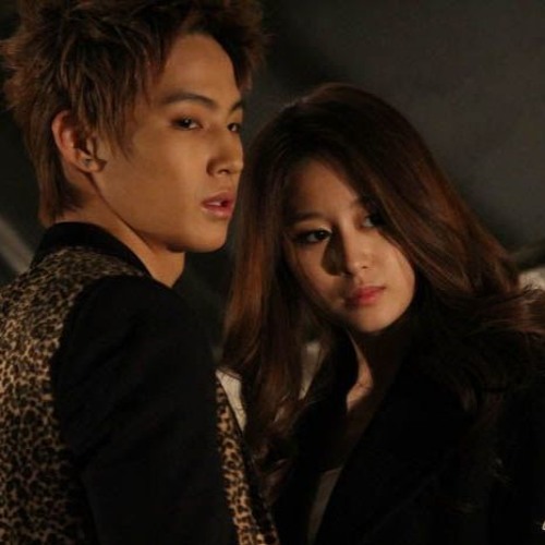 Jiyeon And Jb