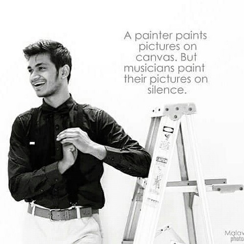 Stream Tara Vina Maa (Gujarati Song) by Darsh rush | Listen online for ...