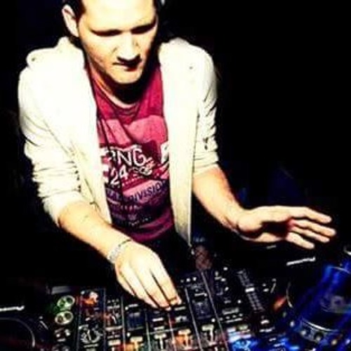 Stream Darkcontroller & Dj Freeze - Bangarang Bootleg Preview by ...