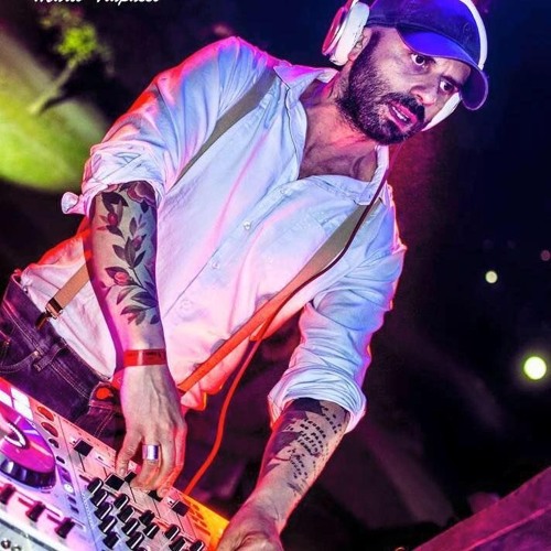 Stream Pavel Molina Feat. Alexander Abreu La Conga De Magdalena Timba ...