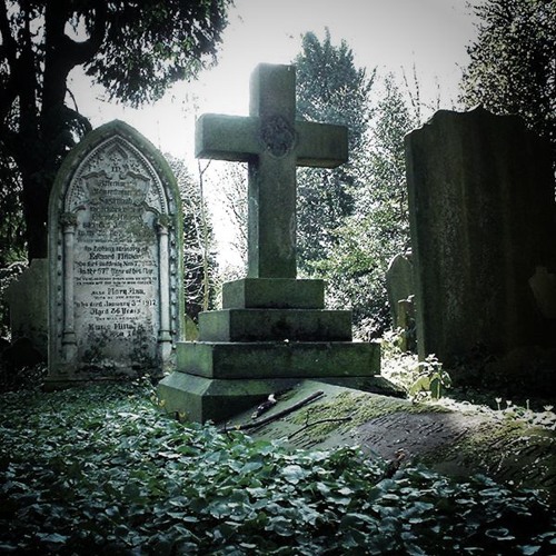 Stream Sarah O'Bannon - en spökhistoria by AnitaBJ | Listen online for ...