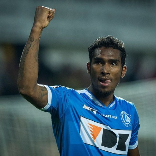 Stream Renato Neto ostenta média de acerto de 90% dos passes na ...