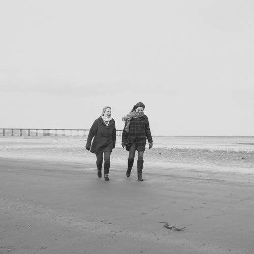 Stream Aye Fond Kiss by Dilys and Marlene | Listen online for free on ...