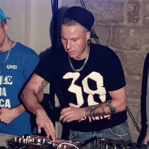 Stream Betty | Listen to Anormal & Hunnel 🧡 playlist online for free on ...