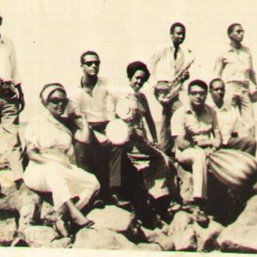 Stream Aden Deria | Listen to Somalia old school playlist online for ...