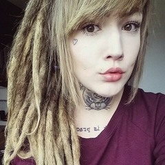 Luna Smith's Instagram, Twitter & Facebook on IDCrawl