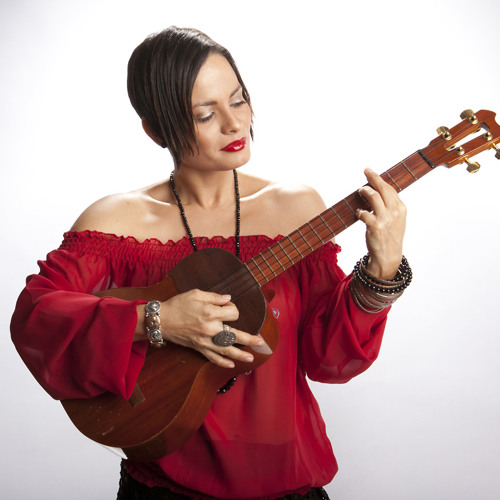 Stream Entre la luz y la oscuridad by Maria Rodriguez 15 | Listen ...