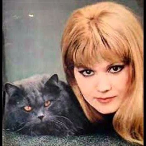 Stream Laura Ulmer - Amoureux d'une affiche (1967) by ResultsMayVaryy ...