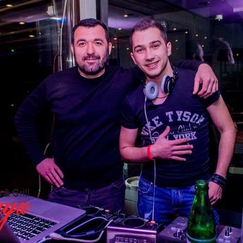 Stream Tony DeeJay & DJ Petio Hristov - IN-THE-MIX - (b2b Live @ Maraya ...