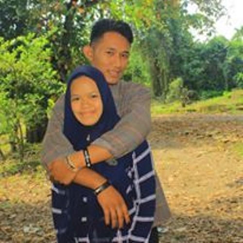 Stream Devi Selvia | Listen to Jakarta Bounce - RR - HELLO 2016 [ RR FEAT DJULIE LBDJS ...