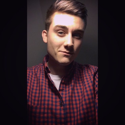 Stream Dangerous Woman by GavinTice16 | Listen online for free on ...