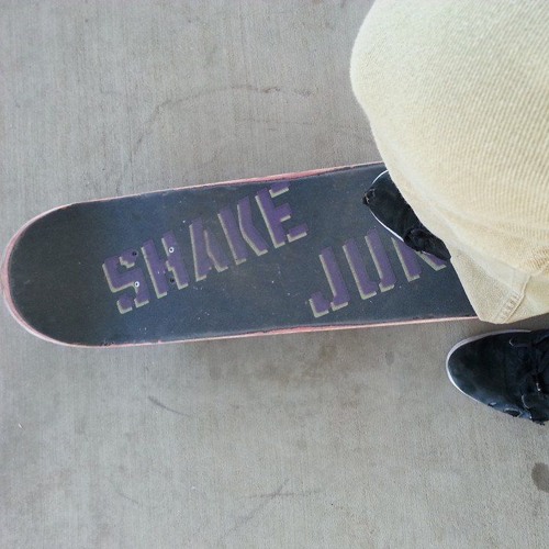 Stream KEEP PUSHIN (Living Legends - nothing less remix) by Vibey B ...