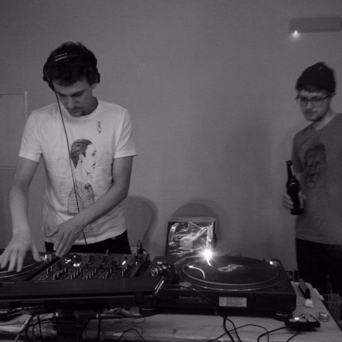 Stream Matthias Lindner b2b Felix Krell @ Radio Electronica 20.02.2016 ...