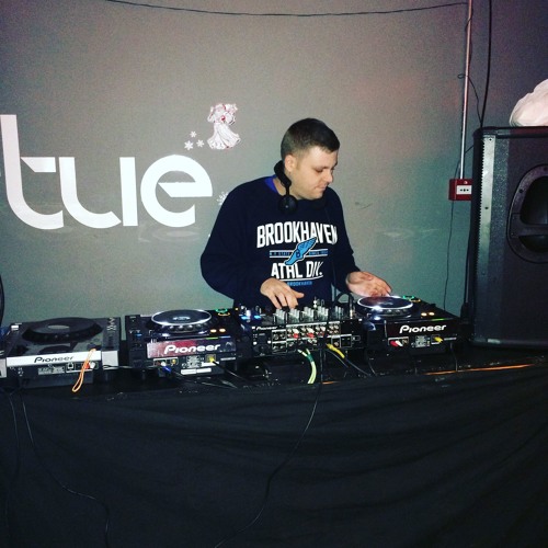 Stream Wiz Khalifa - Hello With A Twist (MacBeats Drum And Bass Remix ...