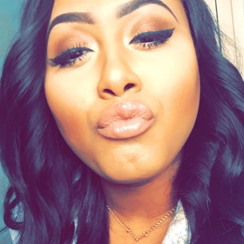 Stream AMIRA STORM - QUEEN (PROD. XVR BLCK) by AmiraStormUk | Listen ...