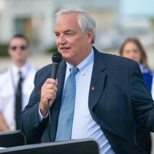 Stream Elite Airways President John Pearsall LIVE in our Spotlight ...