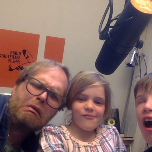 Stream Emily & Frederick Bei APW by Radio Stadtfilter | Listen online ...