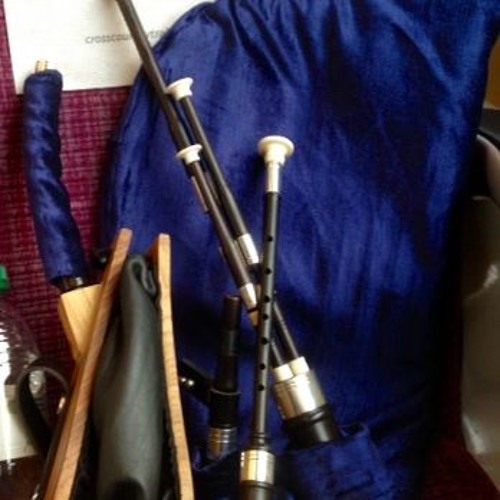 Stream Adam a Bell Played By Bill Wakefield. Keyless pipes made by Kim ...