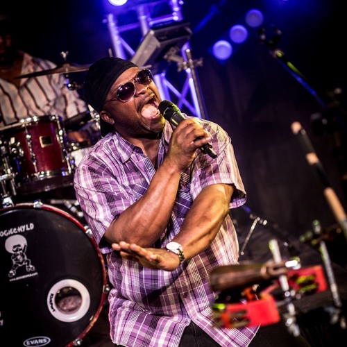 Stream Boogie Chyld-Uptown Funk by darrylbassett | Listen online for ...