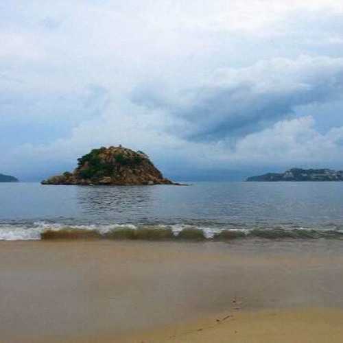 Stream tremor rmx isac rodriguez by Adrian Diaz (@WeesterDiaz) | Listen ...