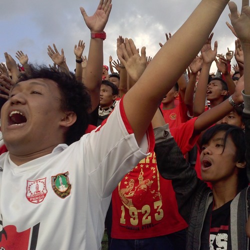 Stream Dr Andy Fuller - Football and Fan Culture by Talking Indonesia ...