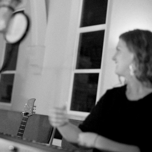 Stream Danit Evelyn / Underwater by Mineral Sound | Listen online for ...