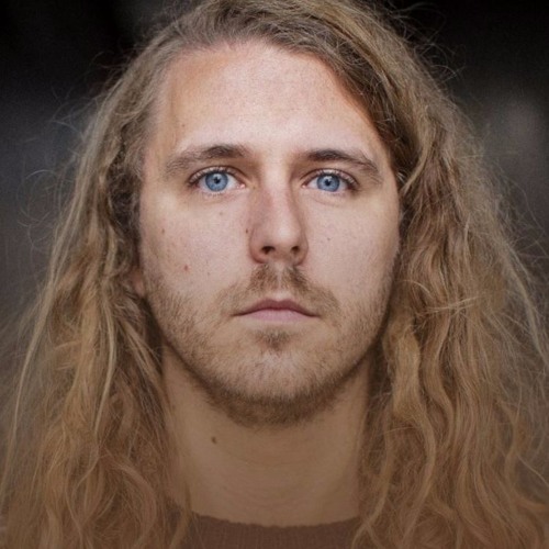 Stream Atli Bollason um að vera Íslendingur by Lára Hanna | Listen ...