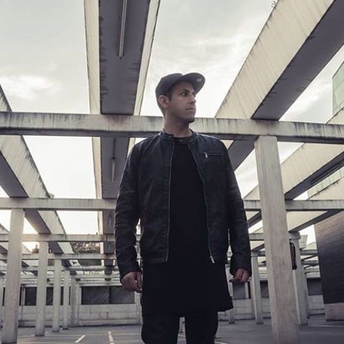 Stream Darkrow | Listen to Darkrow - DJ Sets playlist online for free ...