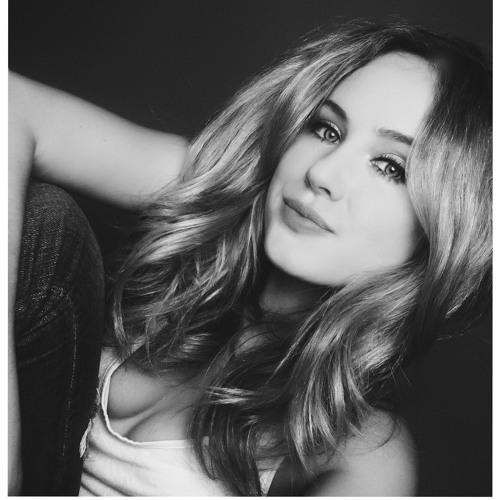 Stream The Chainsmokers ft. Daya- "Don't Let Me Down" (Linda Lind cover ...