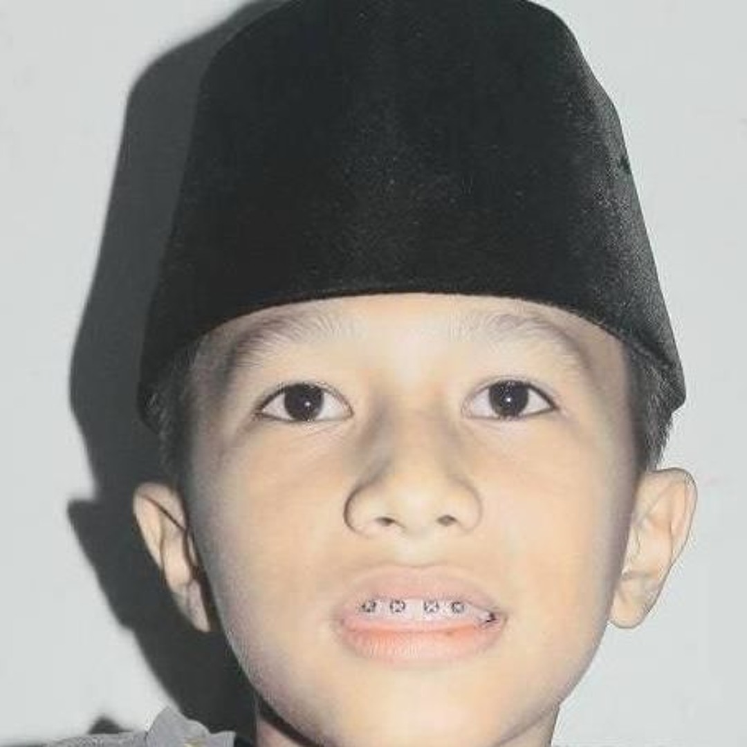 Stream Koko Beceng | Listen to Sang Patriot Muda Penakluk Dunia Koko ...