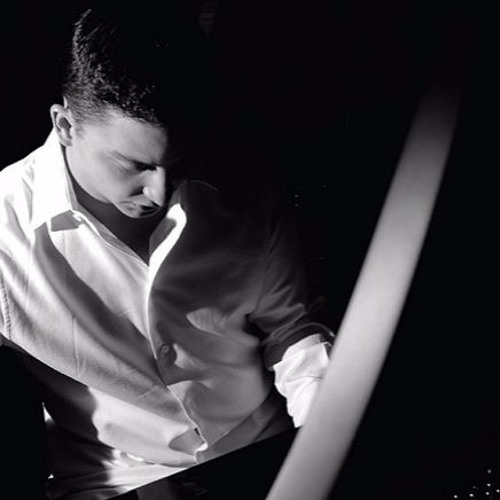 Stream Martin Bejerano Example 1 by KeyboardMag | Listen online for ...