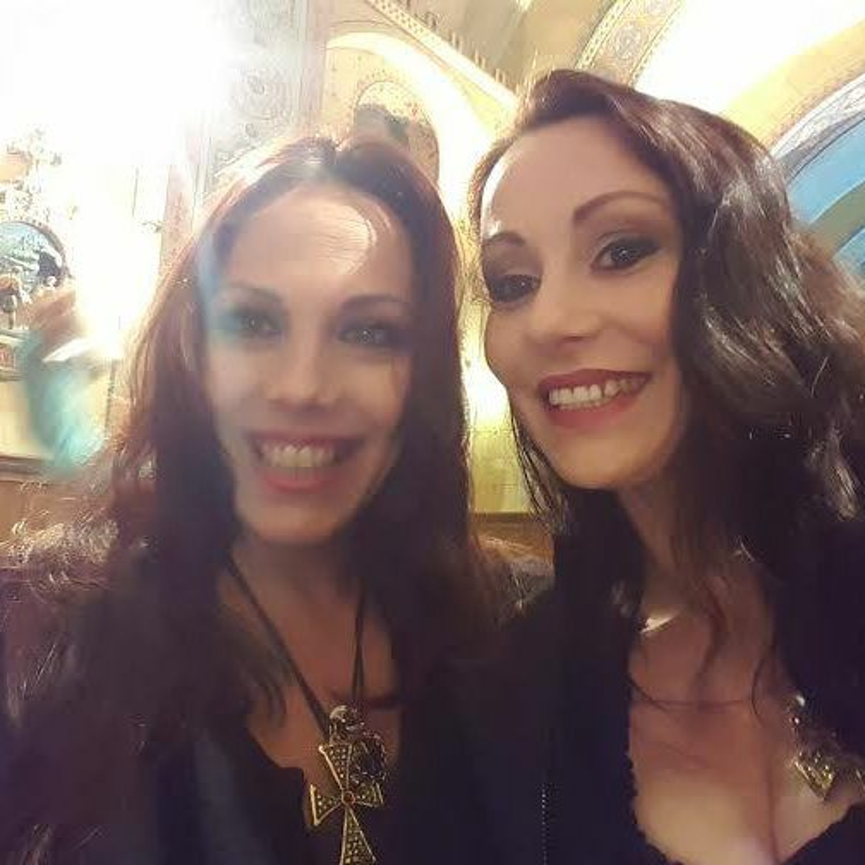 Leslie Cottle's Instagram, Twitter & Facebook on IDCrawl