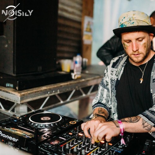 Stream Aidan Doherty recorded live from Noisily Festival 2016 by Aidan ...