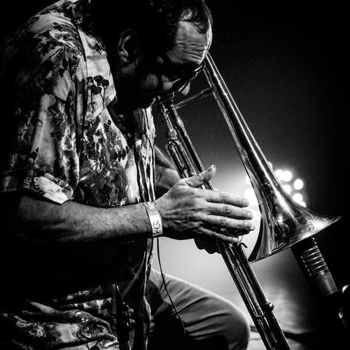 Stream Bocato - Ana Maria ( Wayne Shorter ) by BocatoOficial2 | Listen ...