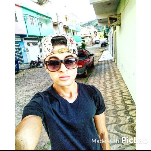 Stream MC Anjo - Na Favela Não Existe Lei ( Jhonson DJ ) by MC Anjo ...