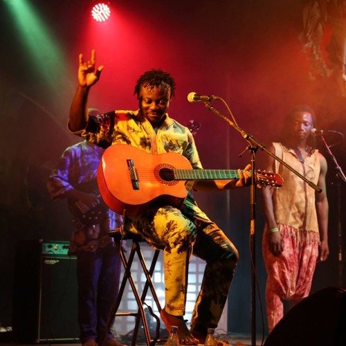 Stream Rayms Kero Banda - Bitsack Bitsos Bi by rayms kero | Listen ...