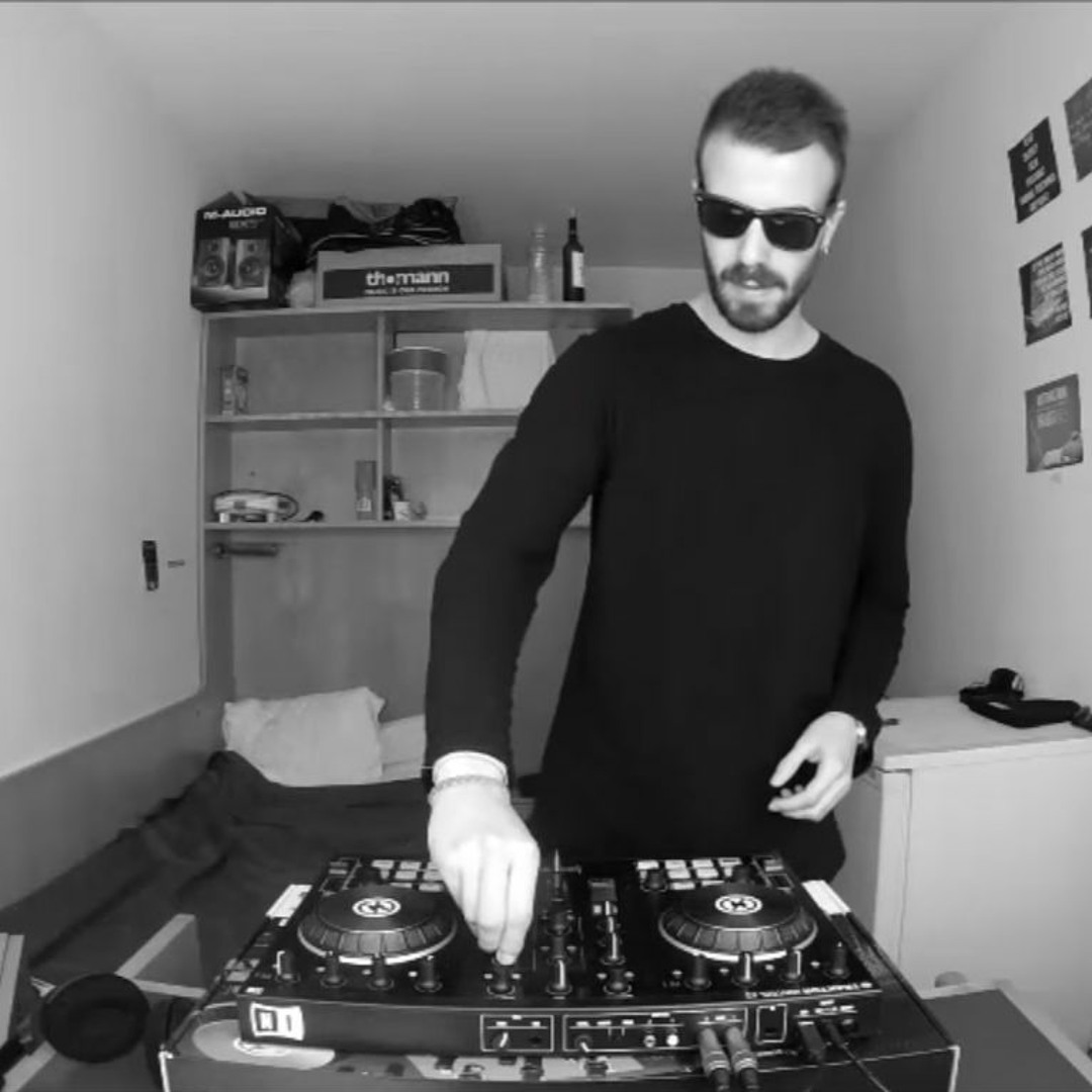 Stream DJ Mix 01 by Hozho | Listen online for free on SoundCloud