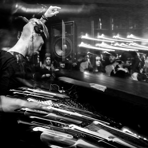 Stream Mike Vale Live @ Afterlife, Annex, Chicago Oct 2016 - Revive 006 ...
