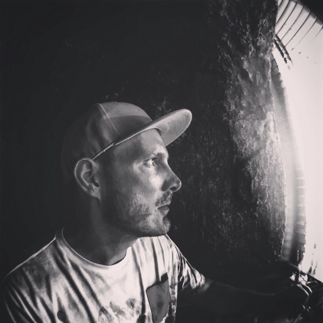 Stream Mako - Dispatch Recordings Label Mix, October 2016 by Dispatch ...