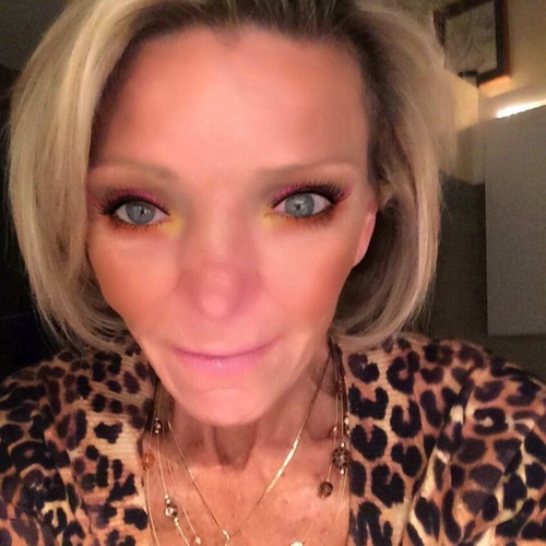 Stream Lisa Vazza | Listen to Lisa Vazza playlist online for free on ...