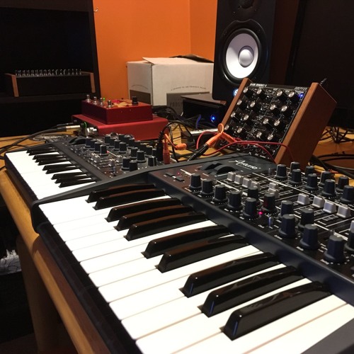 Stream Play It Out (Microbrute, Minibrute, Dark Energy II) by Analog ...