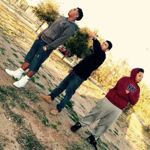 Listen to playlists featuring On My Way! -Jay Breezo Ft. J.R and Kxng ...