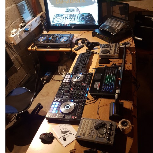 Stream DJ JIMIX MIX Kompa& Gouyad 2016 V.4.0 by D-J-JIMIX | Listen ... Stream DJ JIMIX MIX Kompa& Gouyad 2016 V.4.0 by D-J-JIMIX | Listen ...