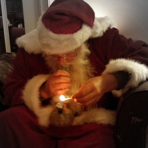 Stream Santa Calls into DNBradio for Christmas Edition of 916 Junglist ...
